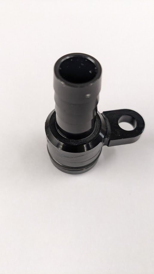 Gearbox Oil Cooler Return Plug/Boss A132K0386F